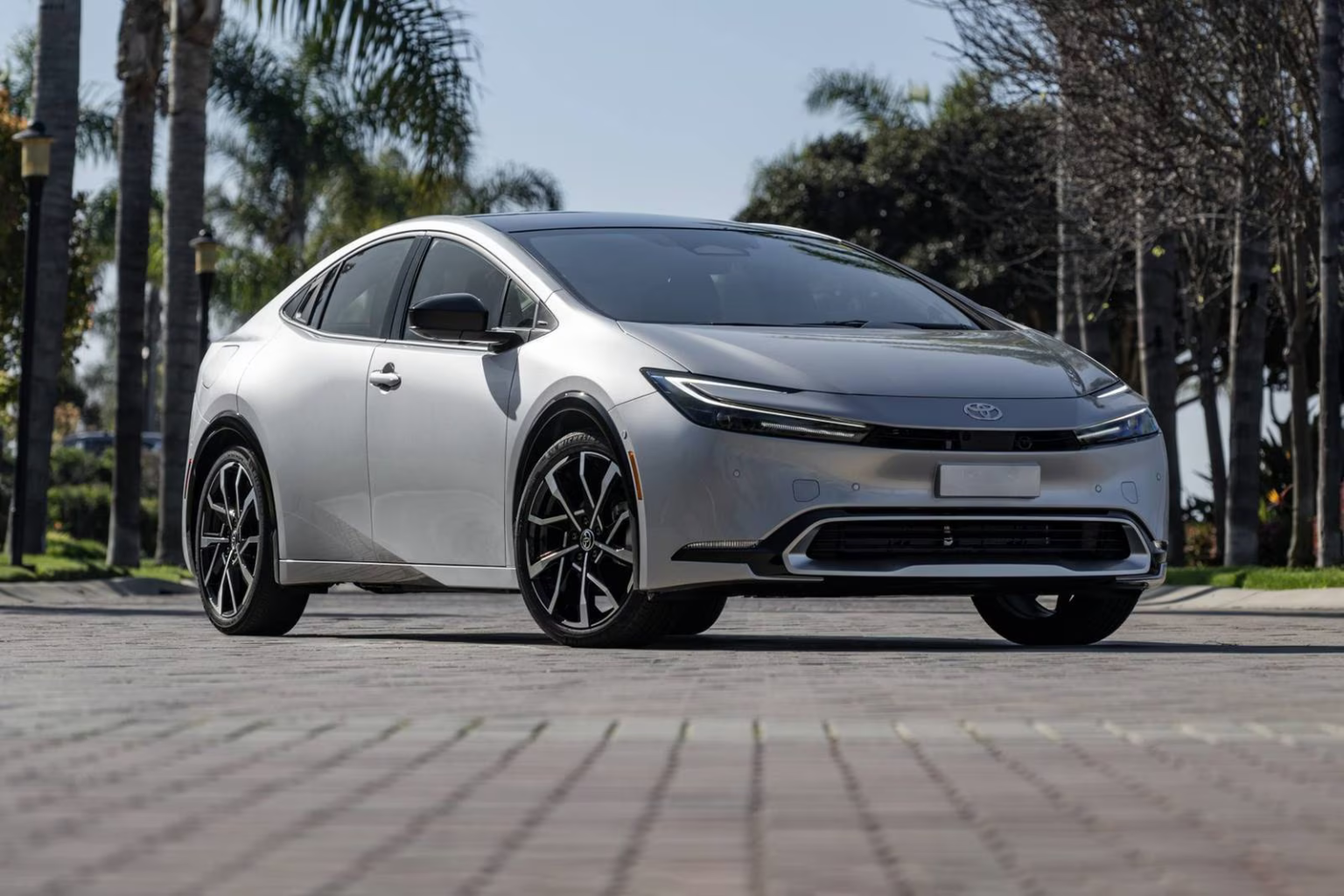 The Definitive List of 2024's Top 10 Hybrid Vehicles - New York Tech Media