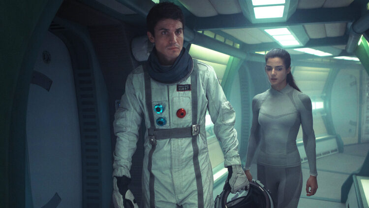 15 Space Movies on Netflix That are Completely Out of This World - New ...